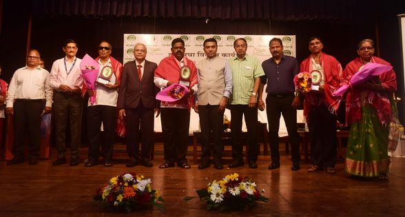 Chief Minister, Dr. Pramod Sawant Inaugurated Kunbi Handloom Off Farm ...