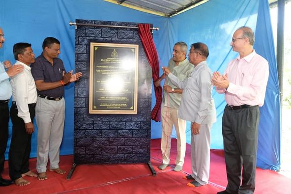 Minister,Sudin Dhavalikar in the presence of Minister, Subhash ...