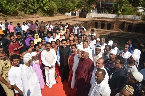 Governor PS Sreedharan Pillai along with CM Dr. Pramod Sawant visited ...