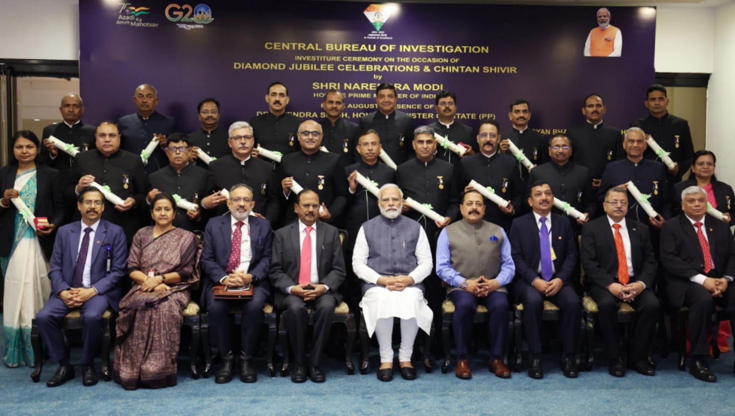@narendramodi with awardees at the Diamond Jubilee Celebrations of ...